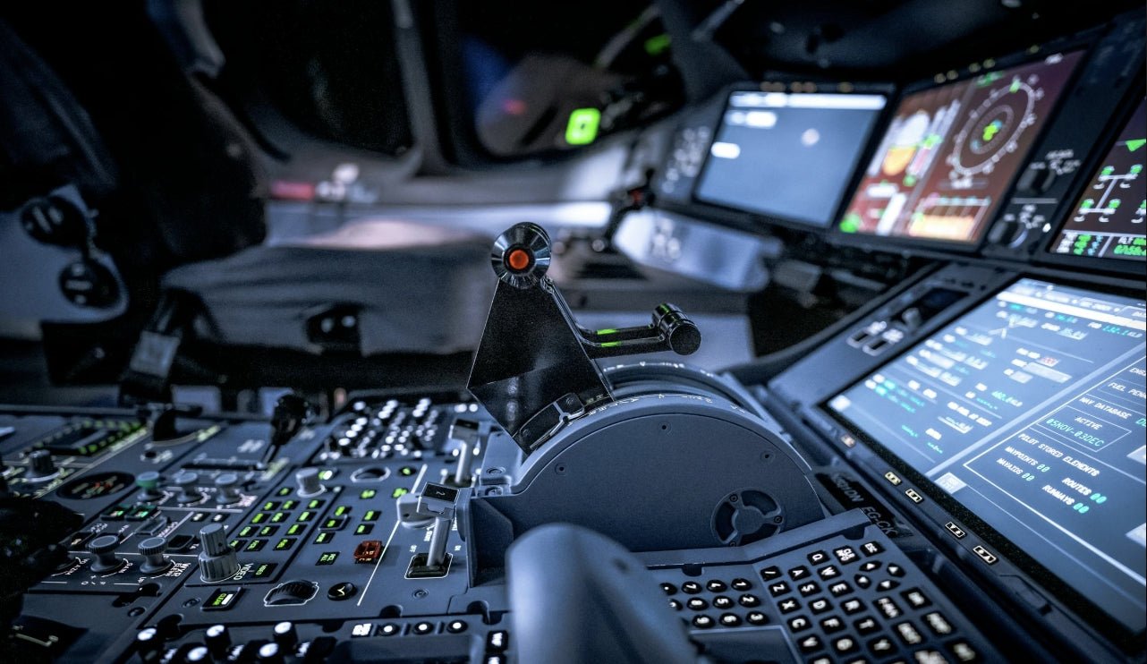 What Is Autopilot and What Does Autopilot Do in Flight? – KORE HEADSET LLC