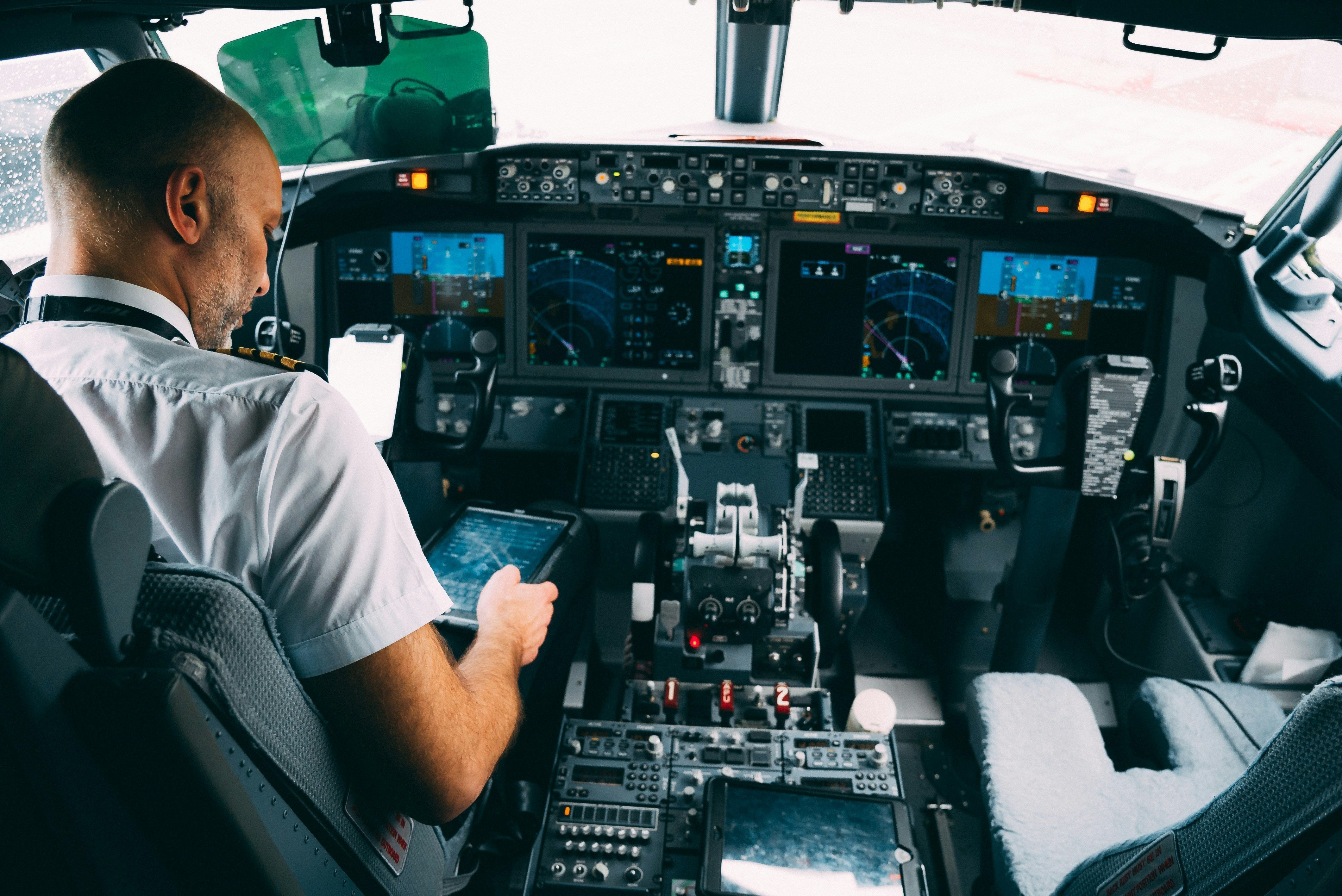 5 C's of Aviation Checklist for Lost Aircraft Procedure – KORE HEADSET LLC