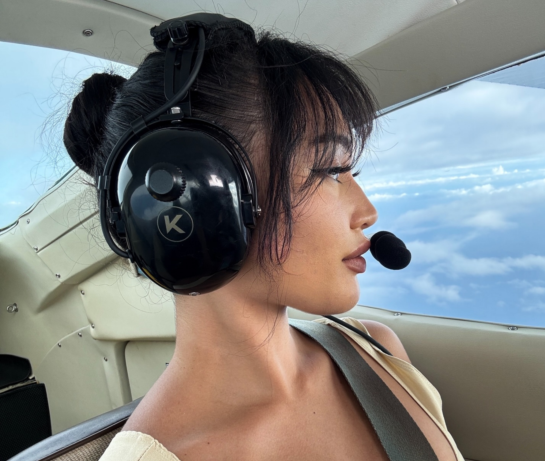 How to Talk to ATC? New Pilot's Tips and Guide to ATC Communication ...